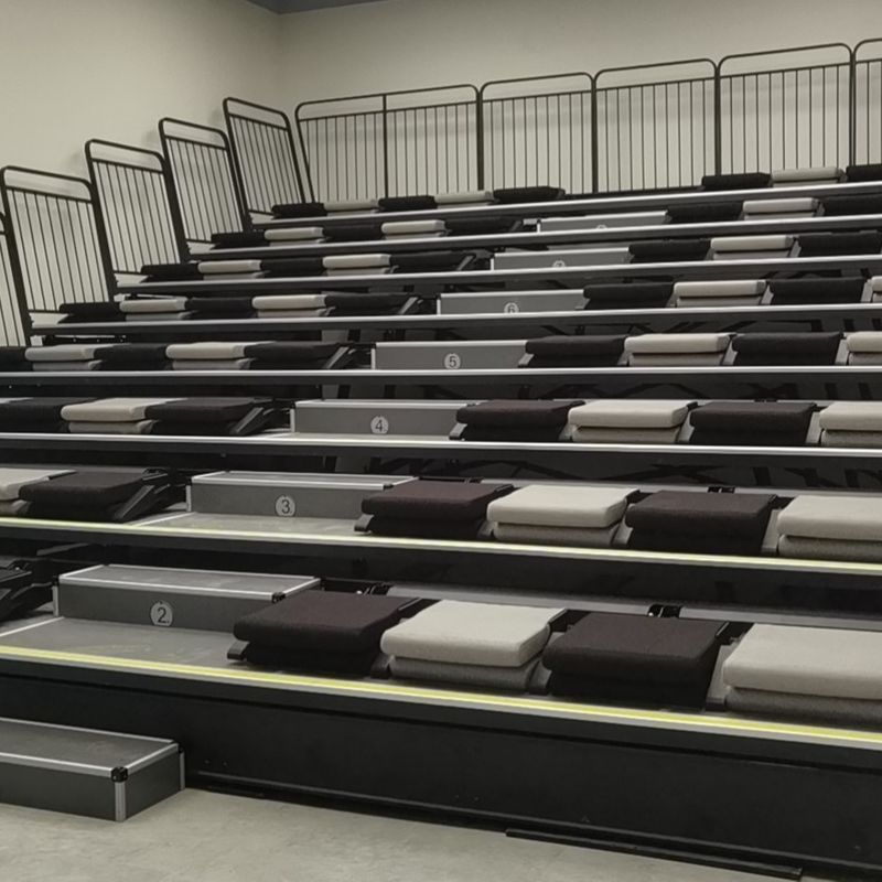 PP Retractable Bleacher Seating with Sofa Cushion