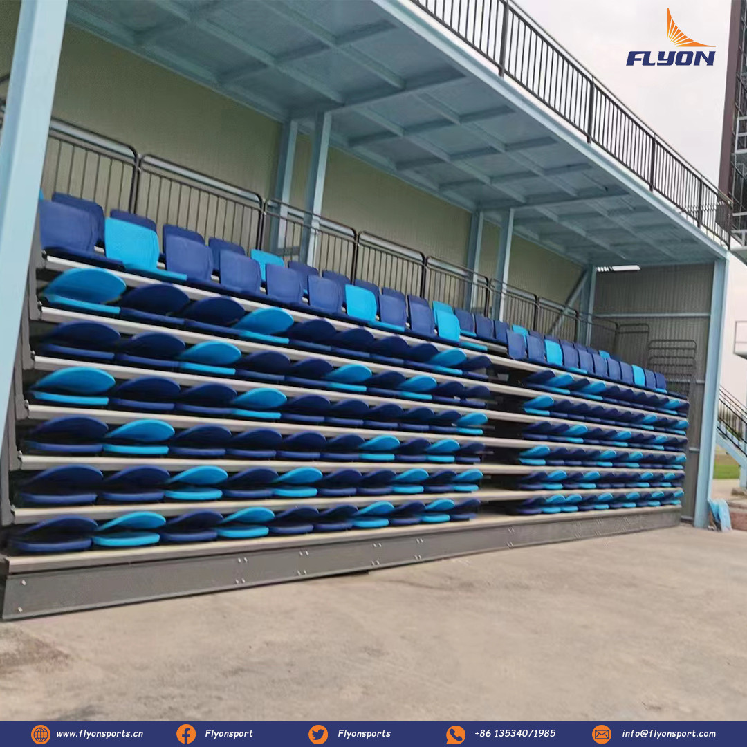 200 - 500 People Retractable Bleacher Seating With Handrail And Aisle ...