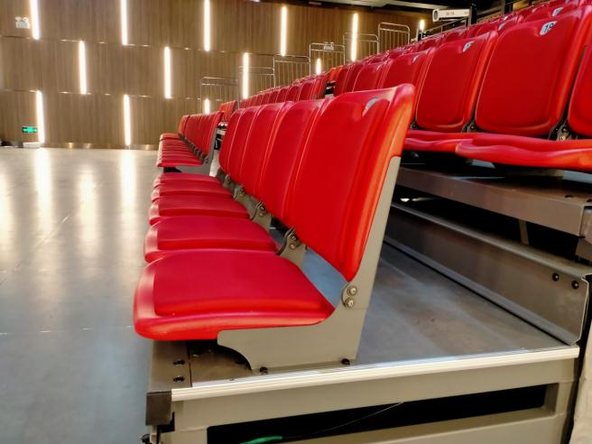 Modern Retractable Bleacher Seating , Telescopic Seating System For ...